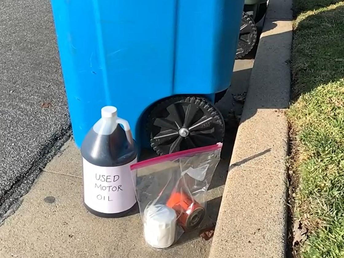 What Should Used Motor Oil Look Like